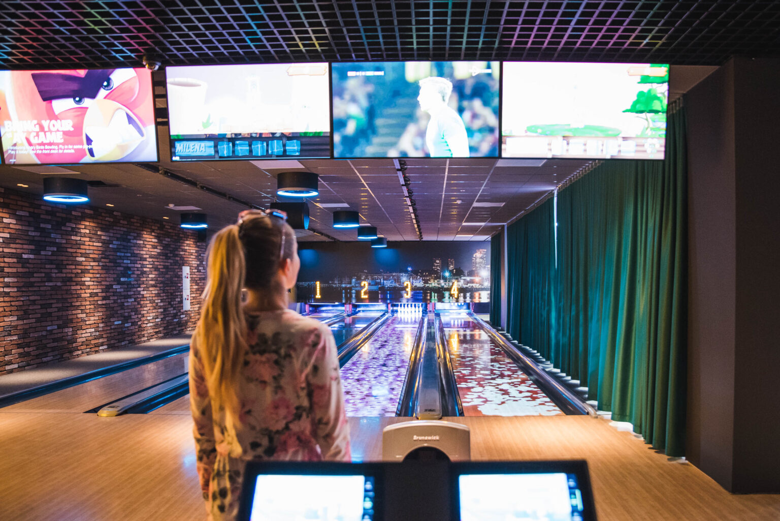 BOULINGS - Akropole Riga